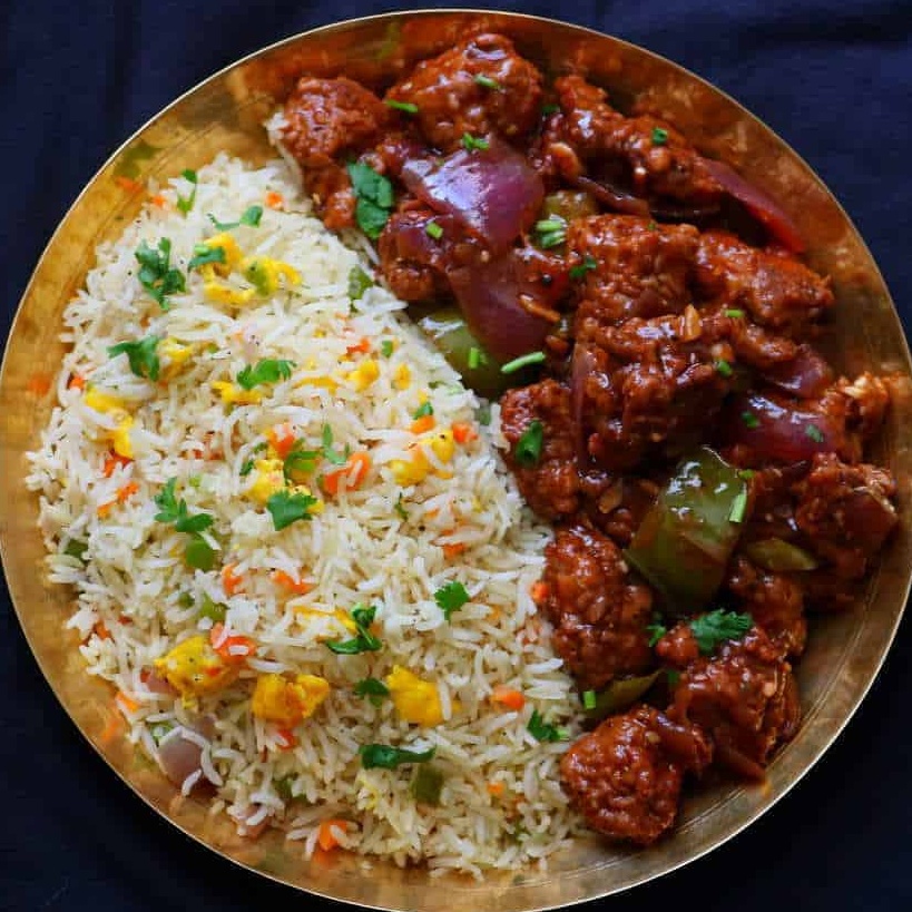 Veg Fried Rice and Chilli Chicken/Chilli Paneer - Mukhorochak